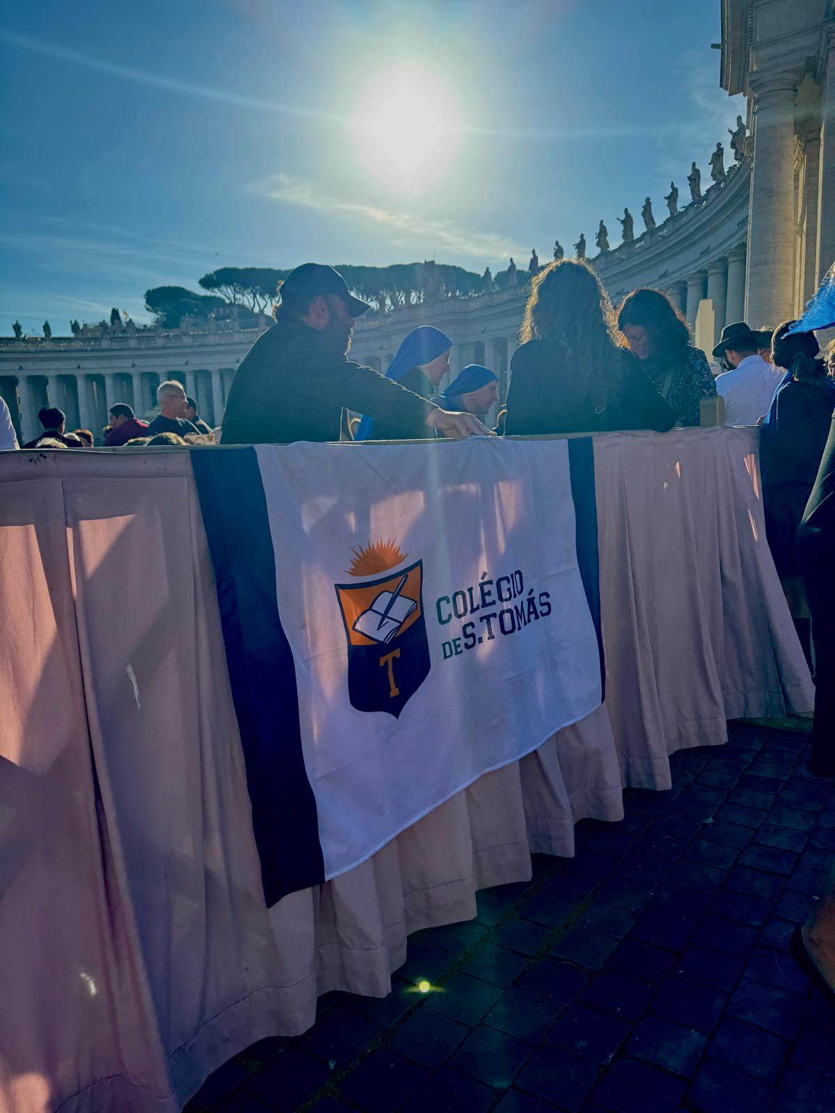 Vaticano: Papa lembra que «ninguém se perde para sempre» e apela à paz ...